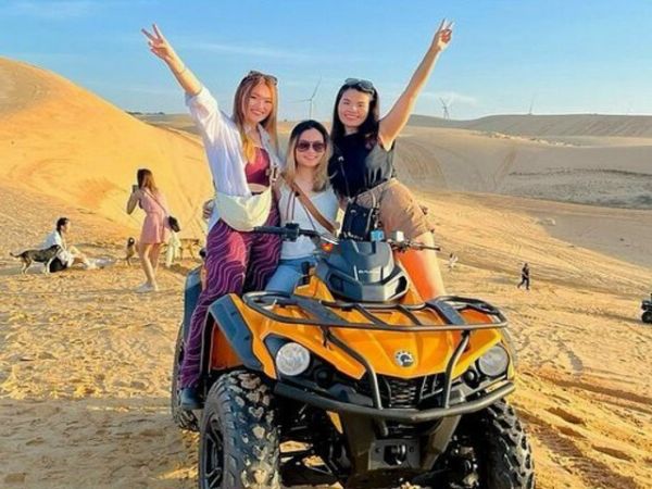 Mui Ne Sunrise Jeep Tour